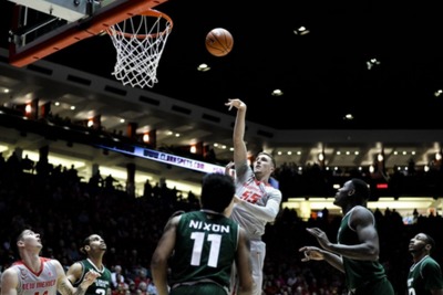 "Men's Basketball: UNM Lobos vs. Hawai'i Warriors, February 5, 1965" by ...